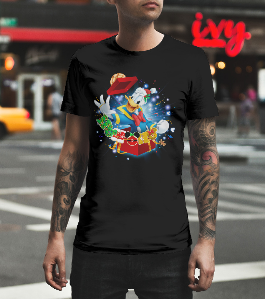 Donald Duck Christmas Magic Holiday Surprise T-Shirt