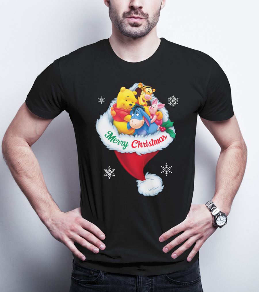 Winnie The Pooh Merry Christmas Santa Hat Snowflakes T-Shirt