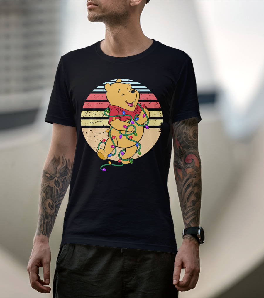 Winnie The Pooh Retro Christmas Lights Vintage Style T-Shirt