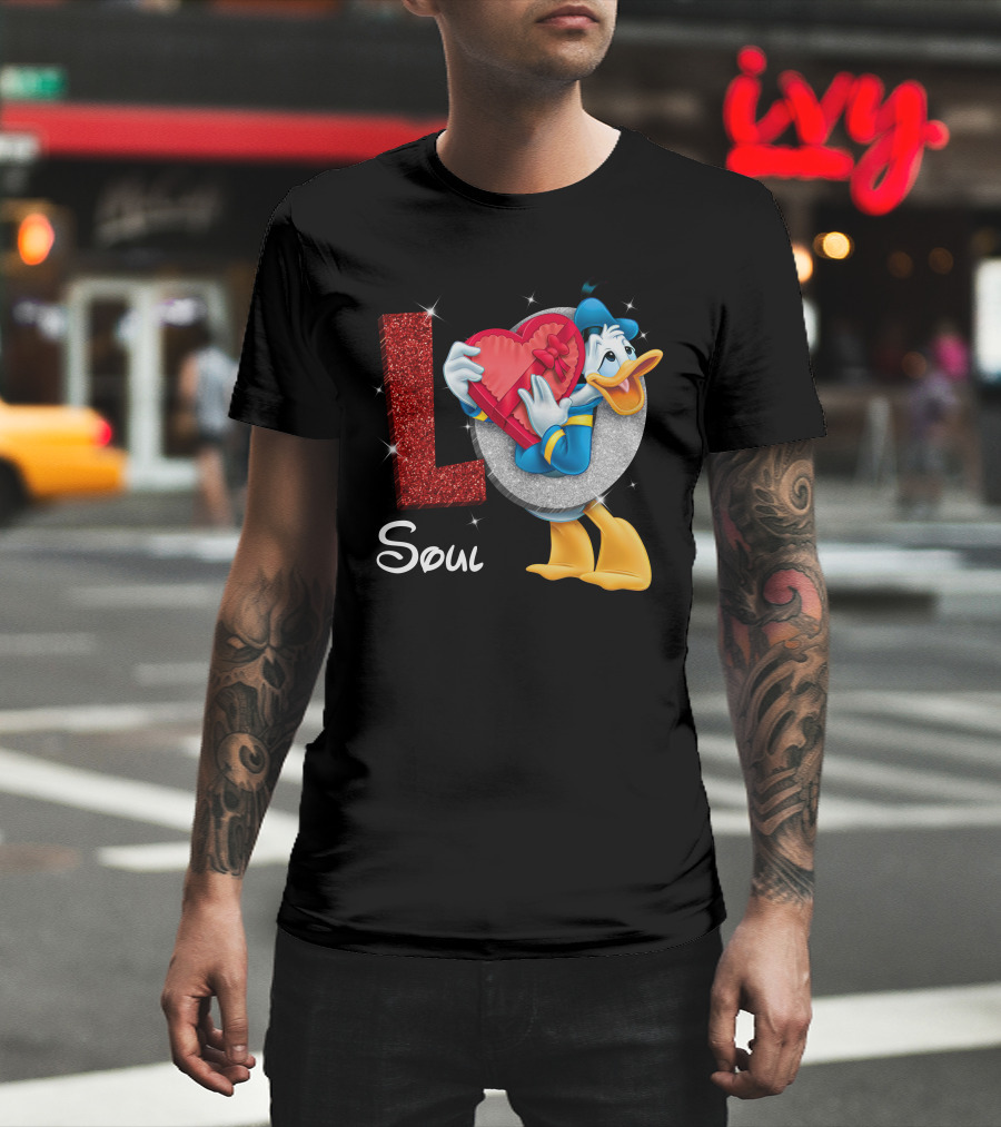 Donald Duck Holding Heart Love Soul T-Shirt