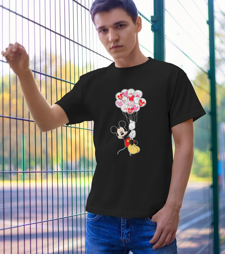 Mickey Mouse Holding Heart Balloons With Xo Love Messages T-Shirt