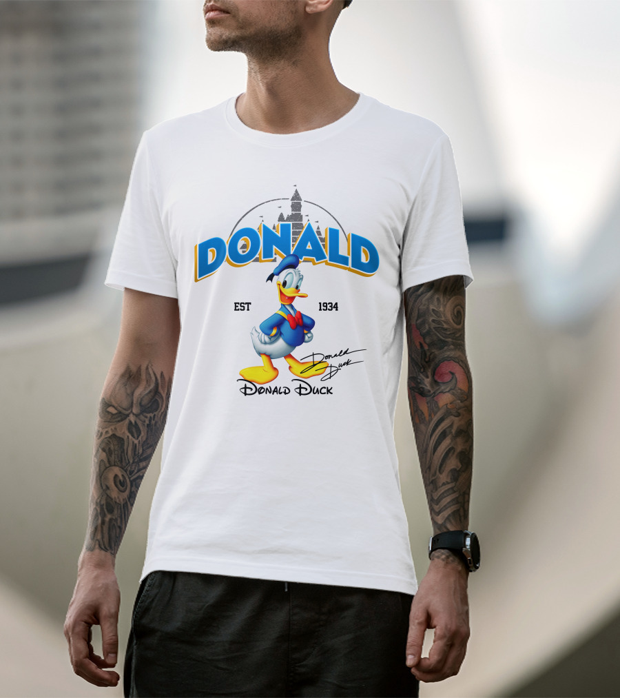 Donald Duck Est 1934 Signature Disney Castle T-Shirt