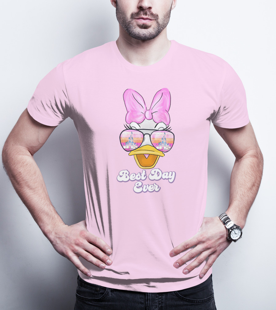 Best Day Ever Daisy Duck Disney Castle Reflection T-Shirt