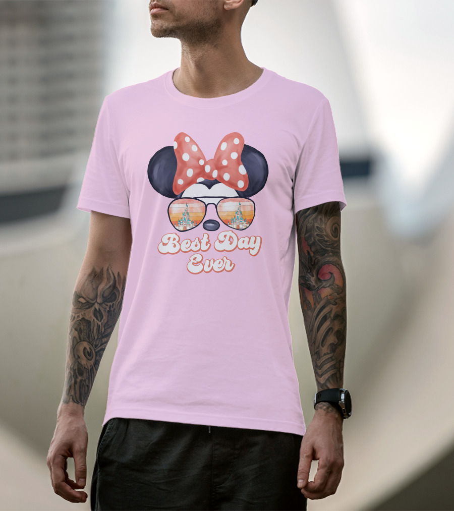 Minnie Mouse Best Day Ever Castle Sunglasses T-Shirt