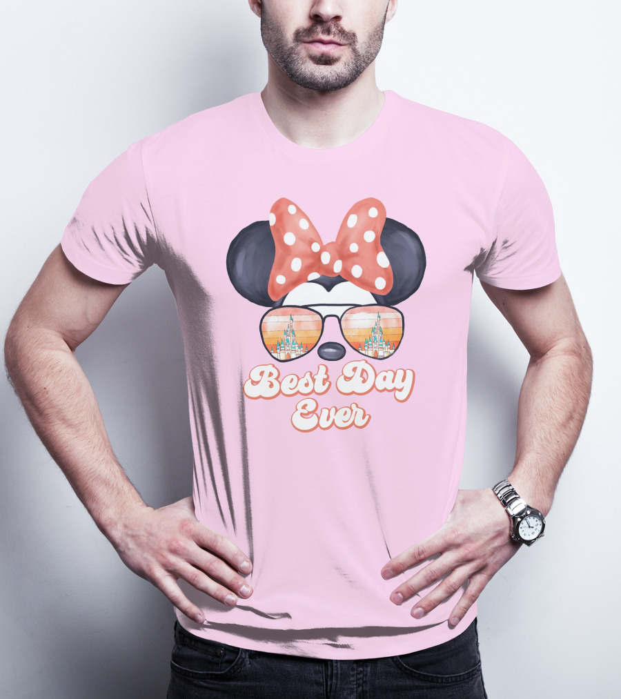 Minnie Mouse Best Day Ever Castle Sunglasses T-Shirt