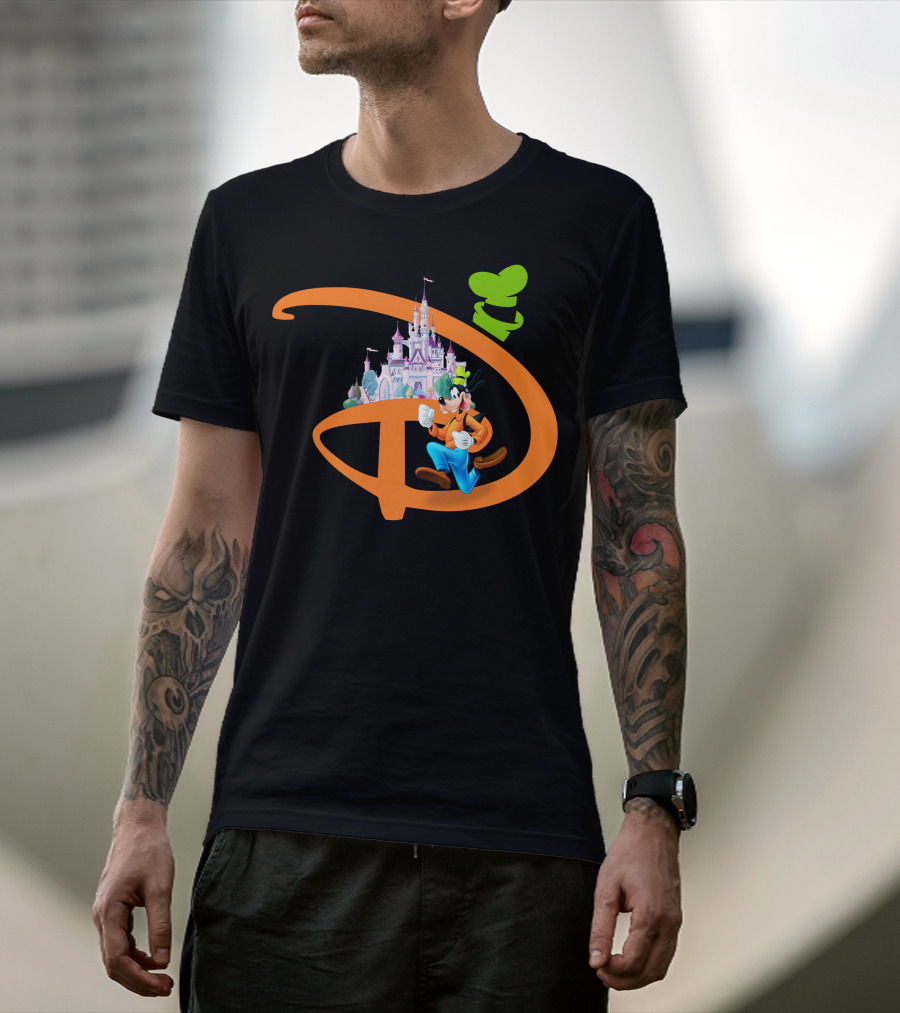 Disney Goofy Castle Icon With Green Hat Motif T-Shirt