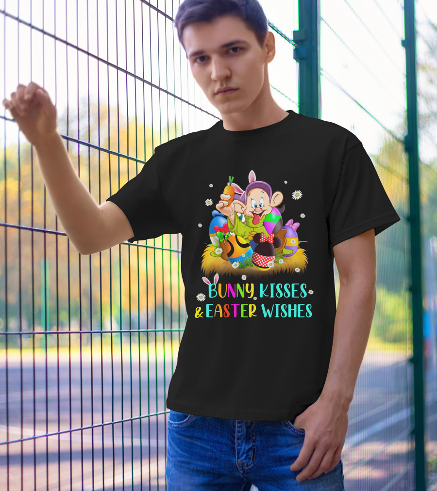 Bunny Kisses & Easter Wishes Dopey Character Easter Eggs Carrot T-Shirt