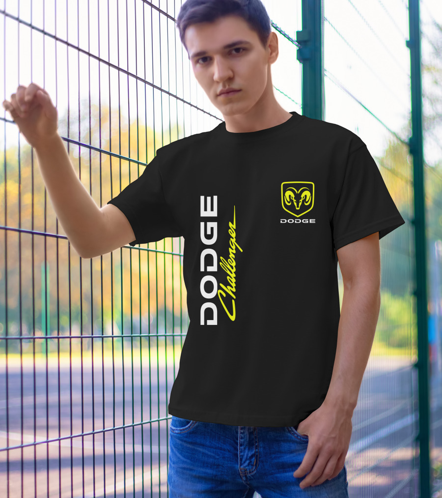 Dodge Challenger 01 Ram T-Shirt