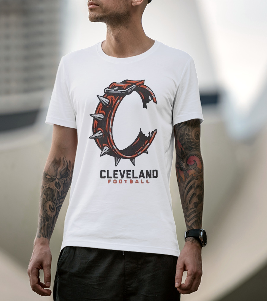 Cleveland Football Spiked Collar C T-Shirt