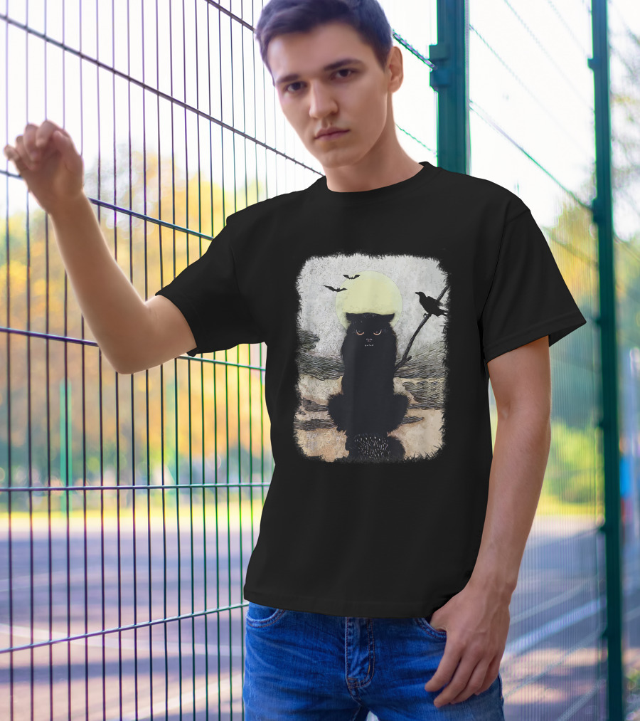 Moonlit Spooky Halloween Scary Black Cat With Bats And Crow T-Shirt