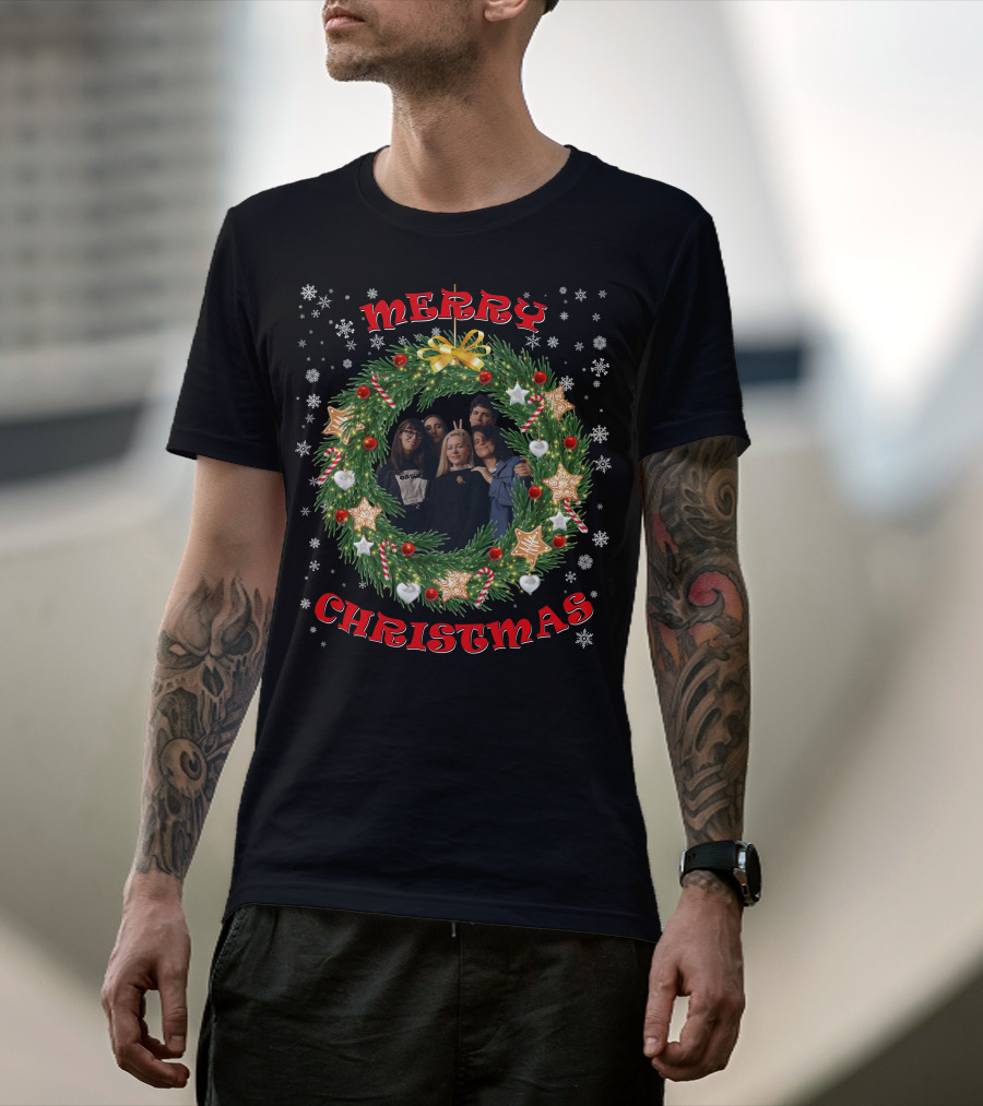 Merry Christmas Alvvays Santa Hat And Christmas Wreath T-Shirt