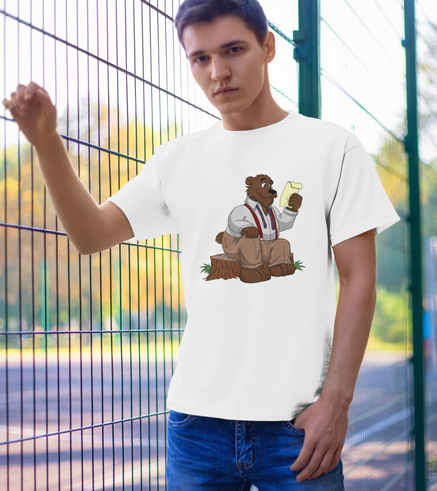 Papa Bear Reading Note Iconic Cartoon T-Shirt