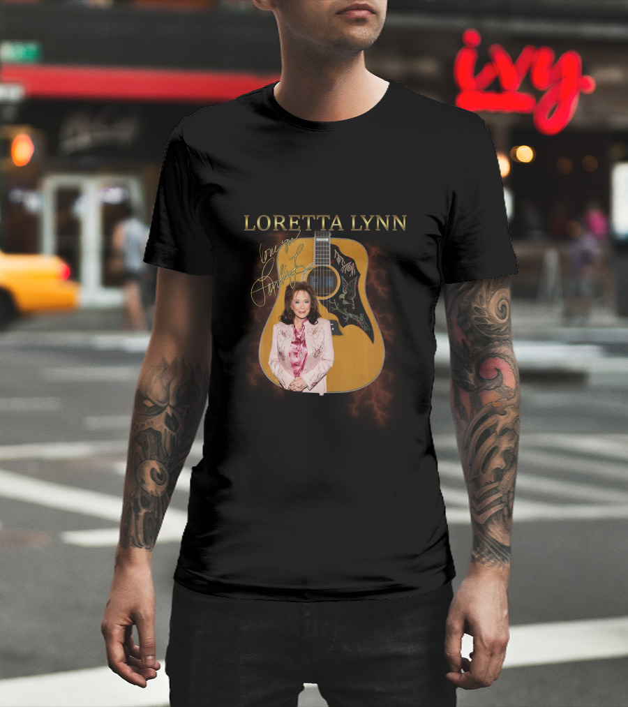 LORETTA LYNN Signature Guitar Country Music T-Shirt