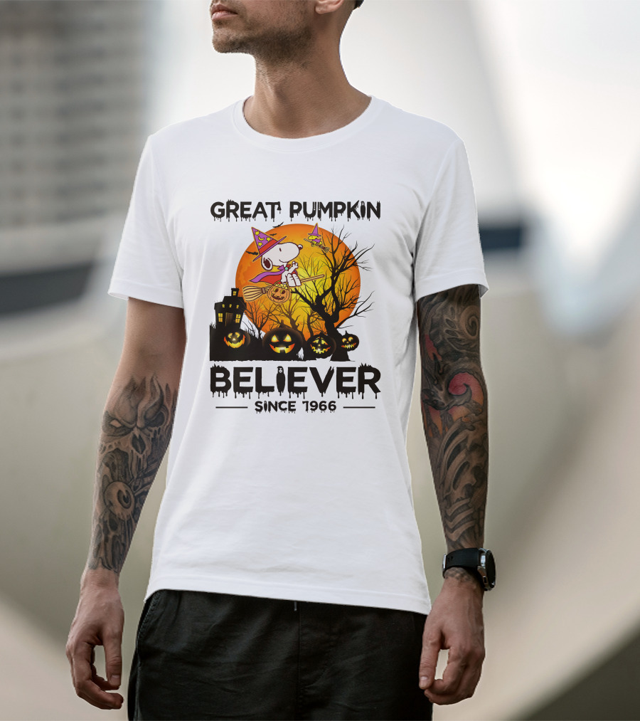 Great Pumpkin Believer Since 1966 Snoopy Halloween Scene T-Shirt