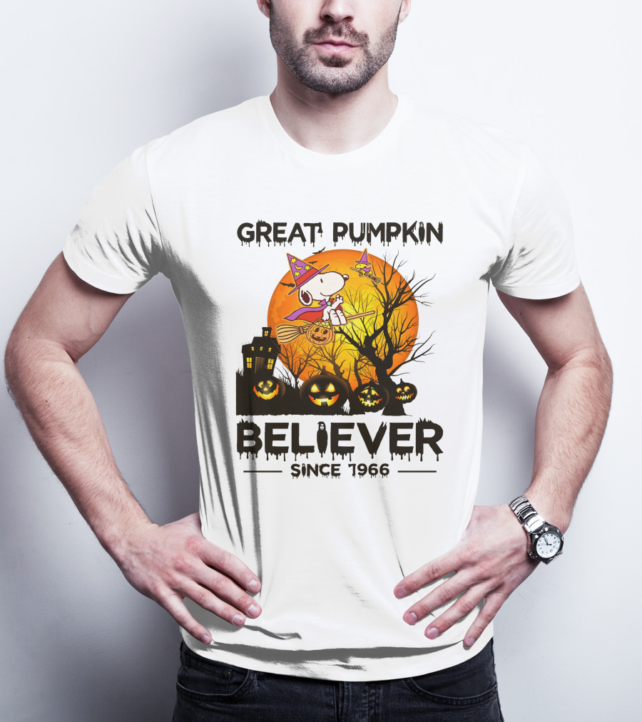 Great Pumpkin Believer Since 1966 Snoopy Halloween Scene T-Shirt