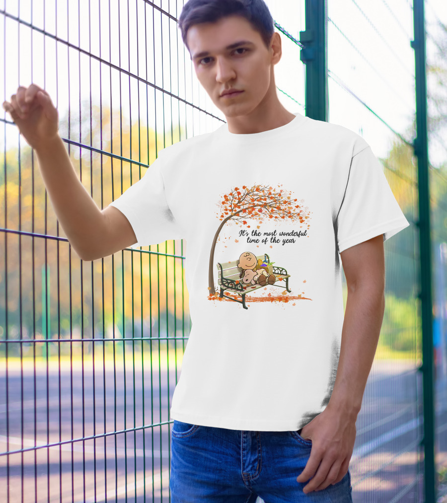 It's The Most Wonderful Time Of The Year Autumn Leaves Bench Scene T-Shirt