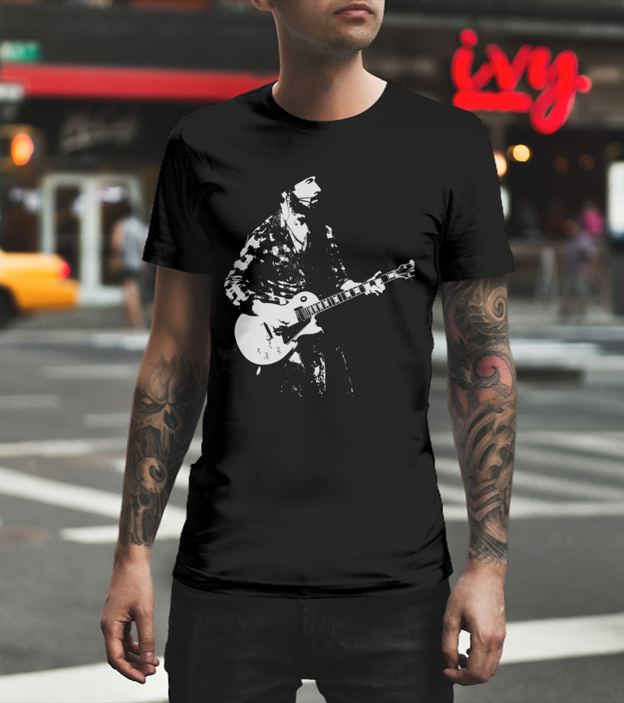 Mens Guitar Player Iconic Style Les Paul T-Shirt