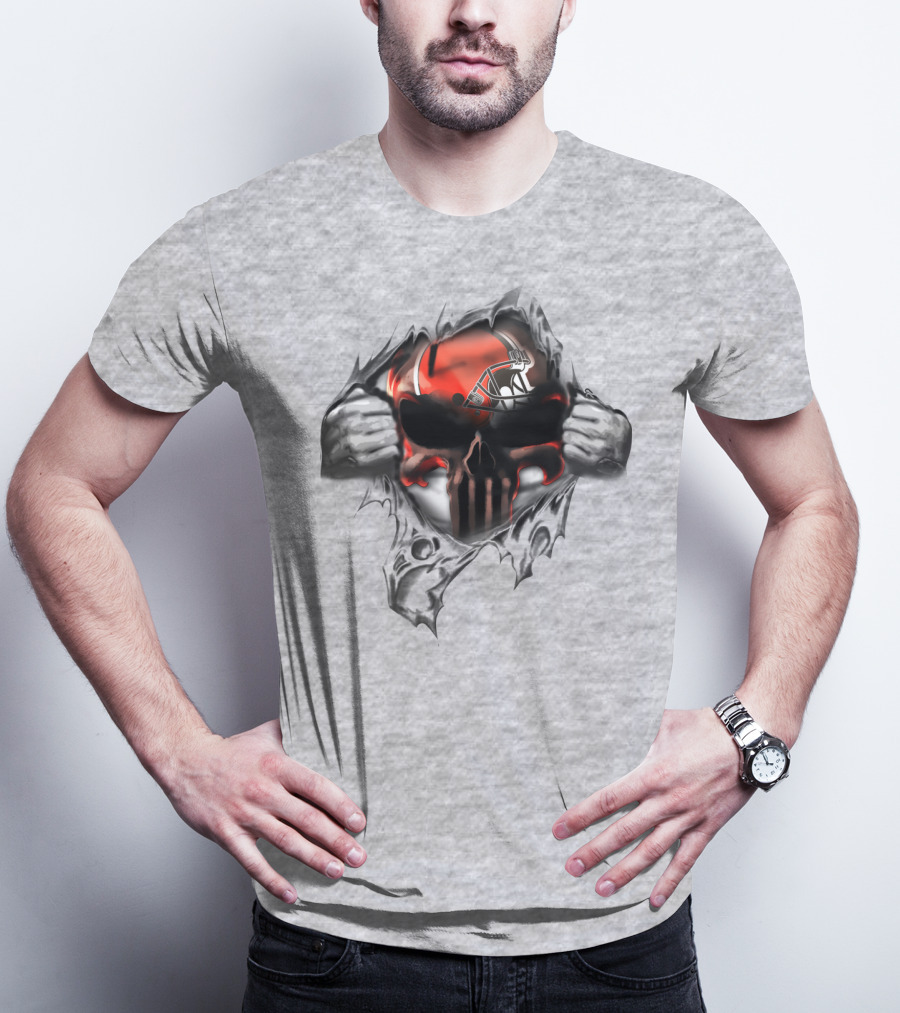 Cleveland Browns Punisher Skull Ripped T-Shirt