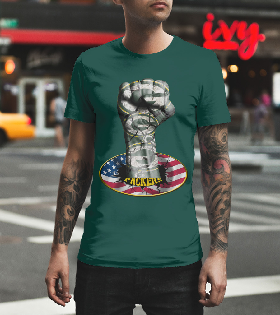 Fist With Green Bay Packers Logo On Cracked American Flag T-Shirt