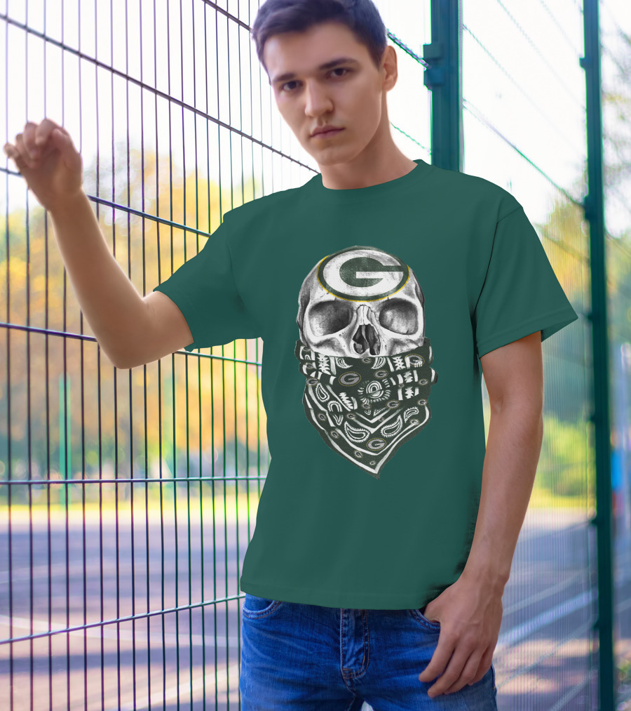 Green Bay Packers Skull With Bandana Featuring T-Shirt