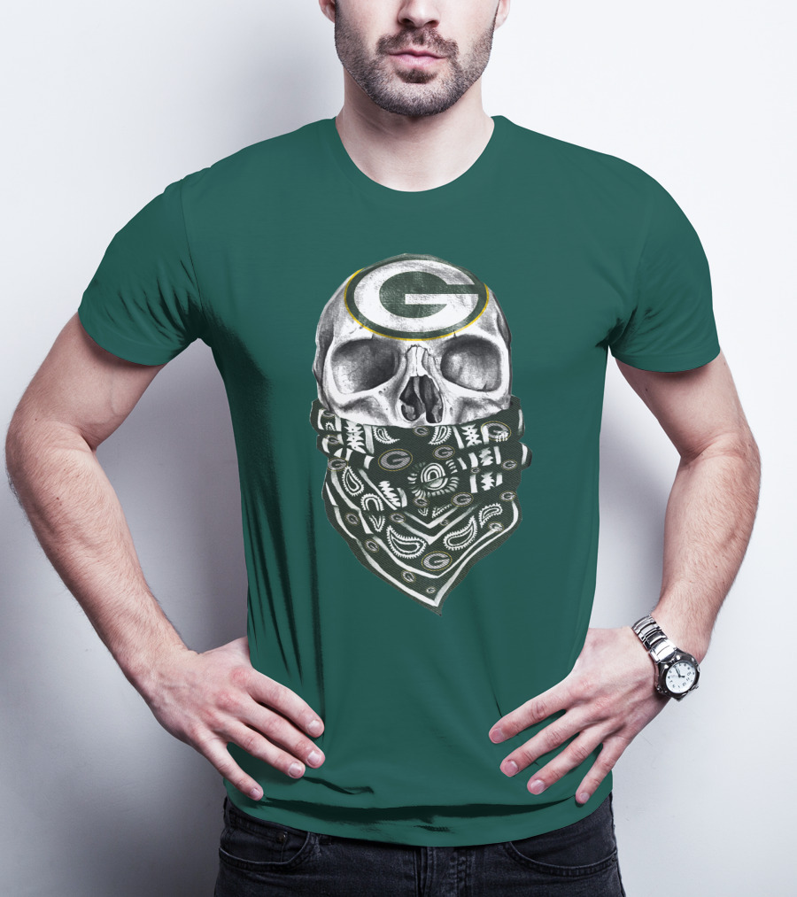 Green Bay Packers Skull With Bandana Featuring T-Shirt