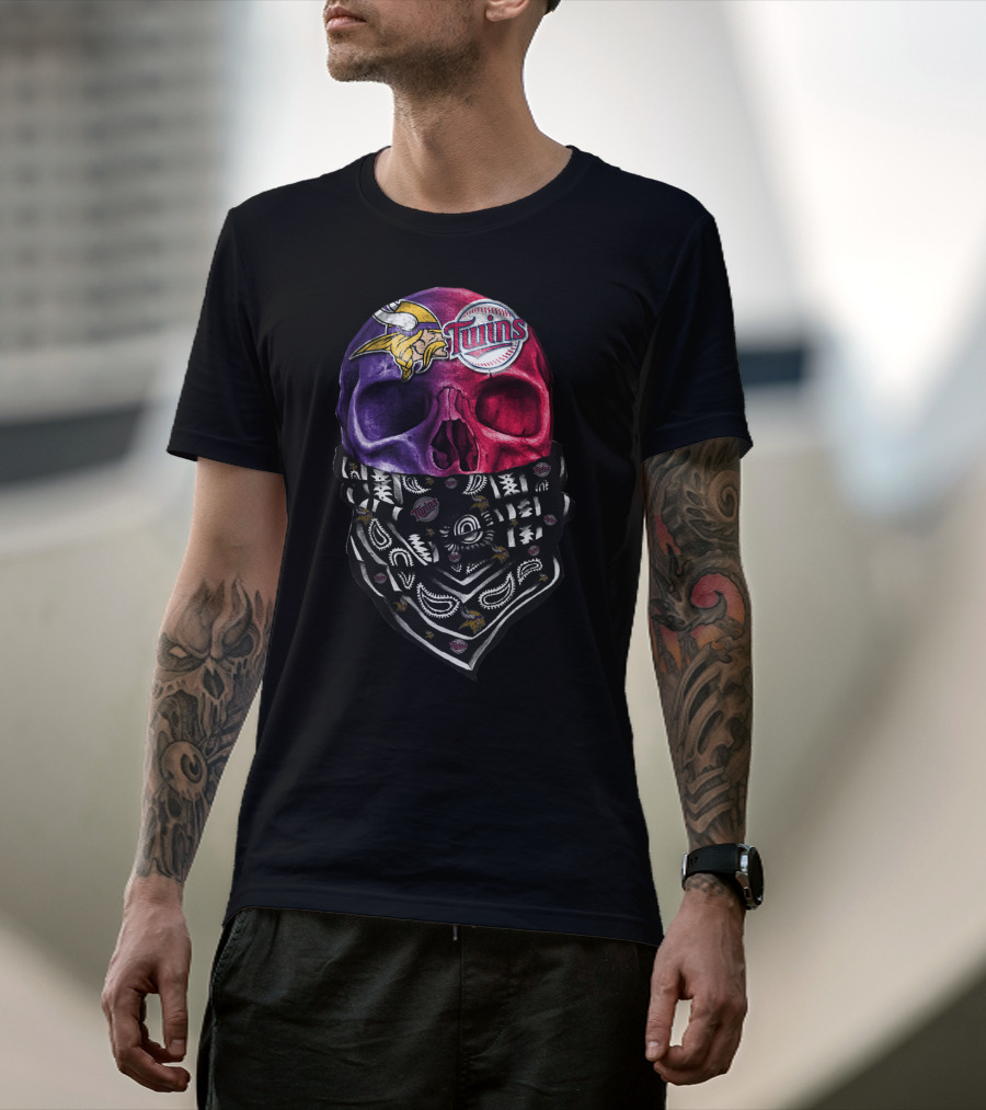 Vikings Twins Skull Bandana Sku 135 T-Shirt