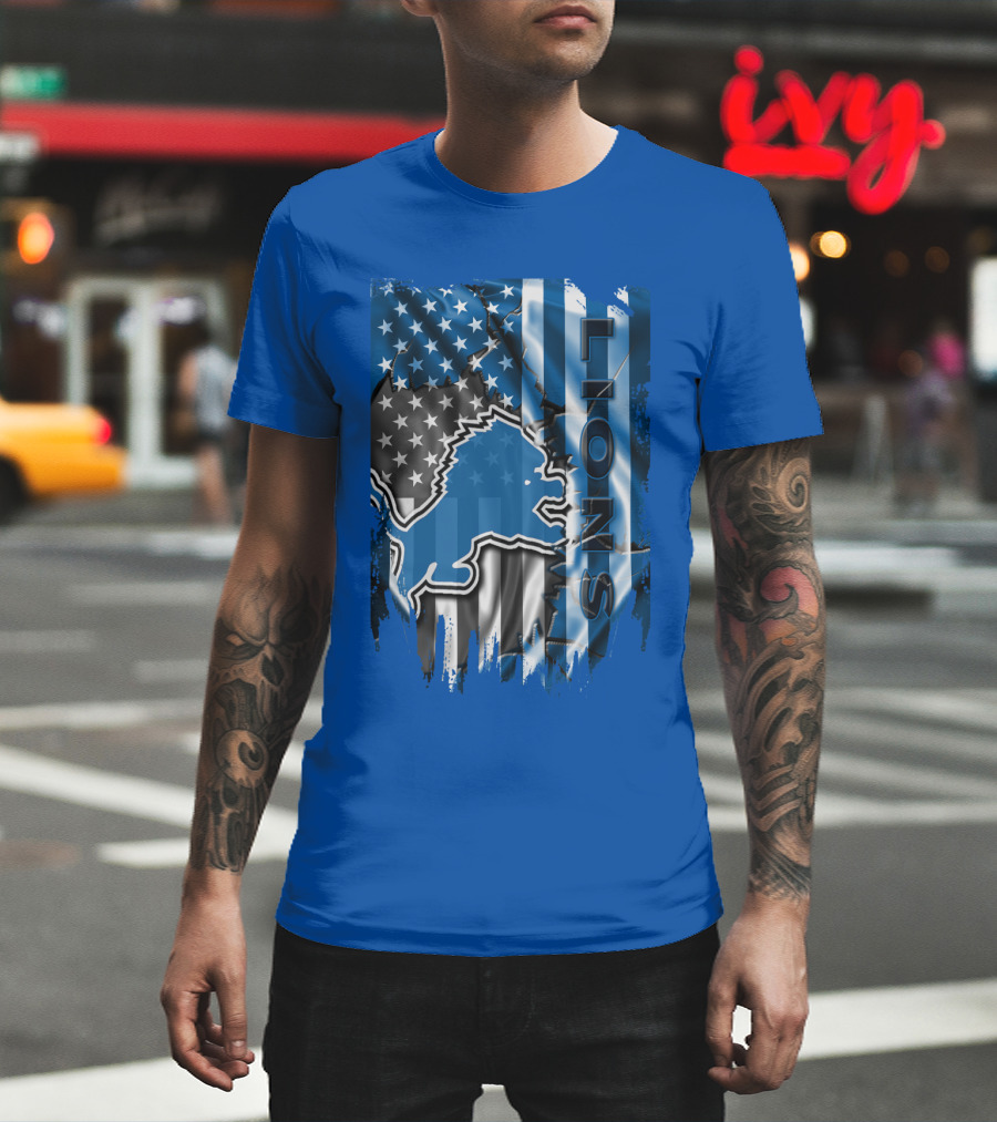 Detroit Lions American Flag Football Team T-Shirt