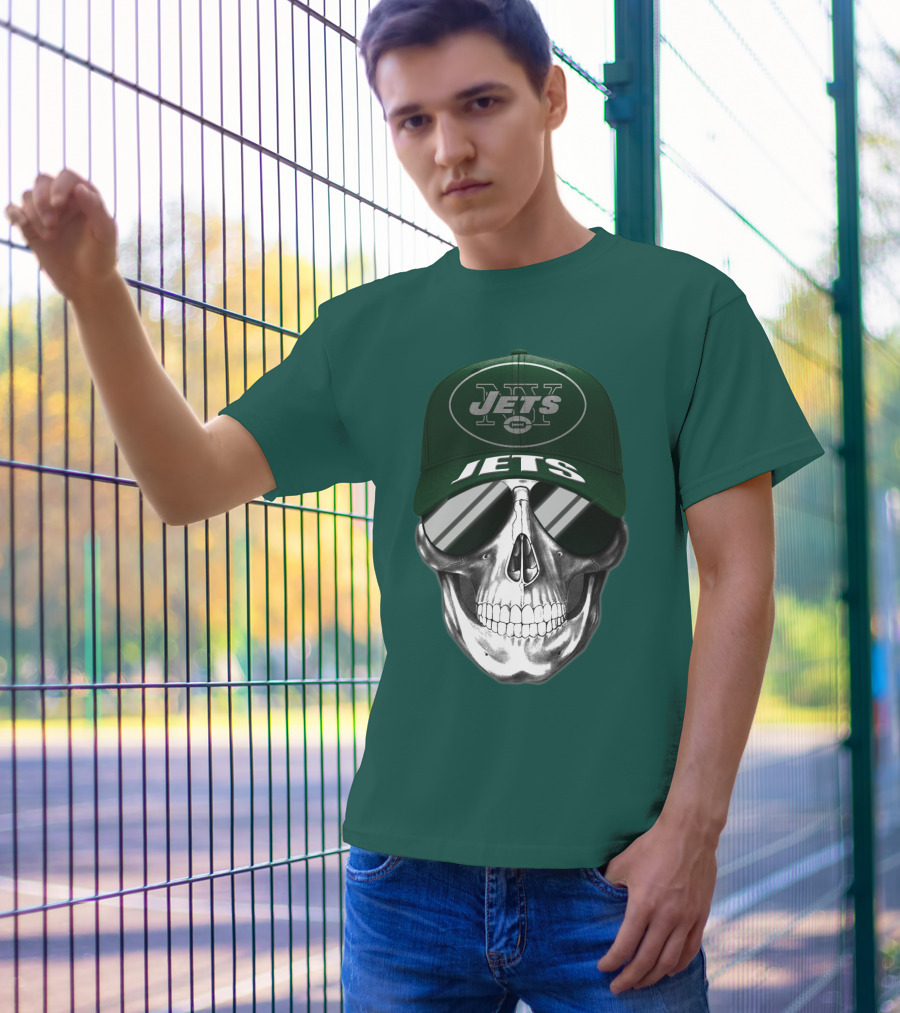 New York Jets Skull With Cap And Sunglasses T-Shirt