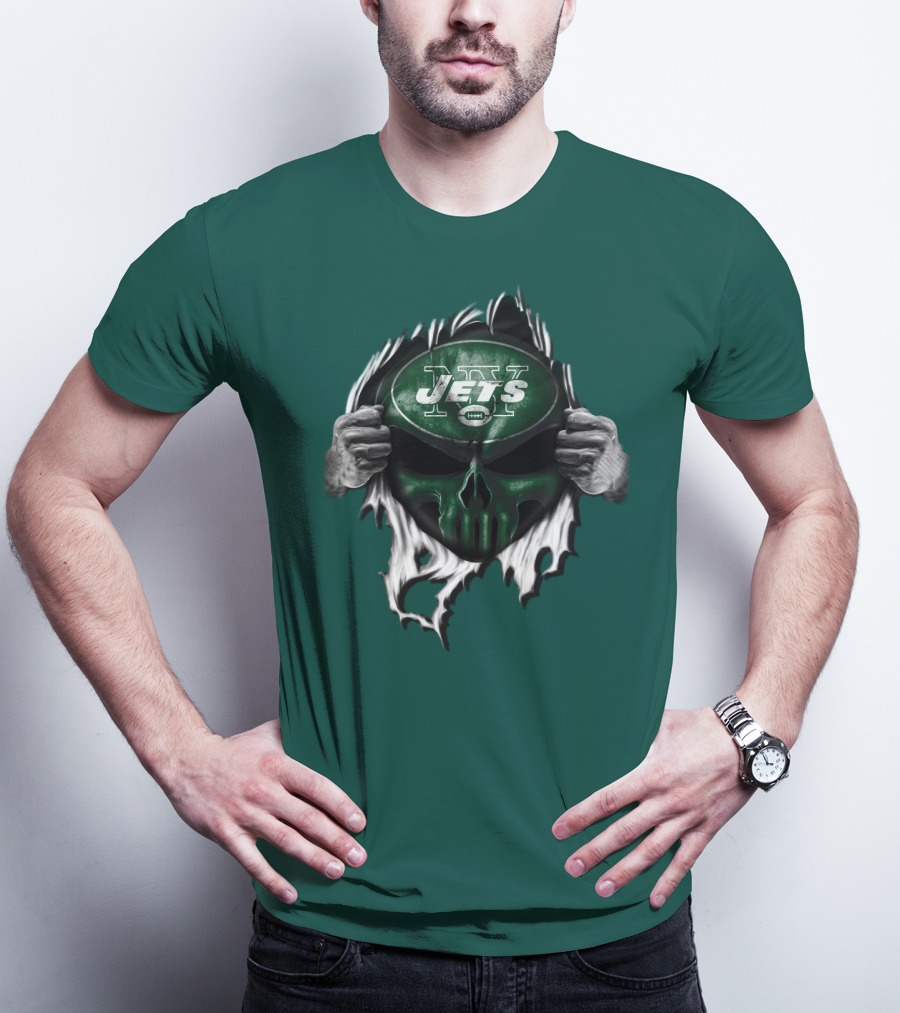 New York Jets Skull Ripping Football Helmet T-Shirt