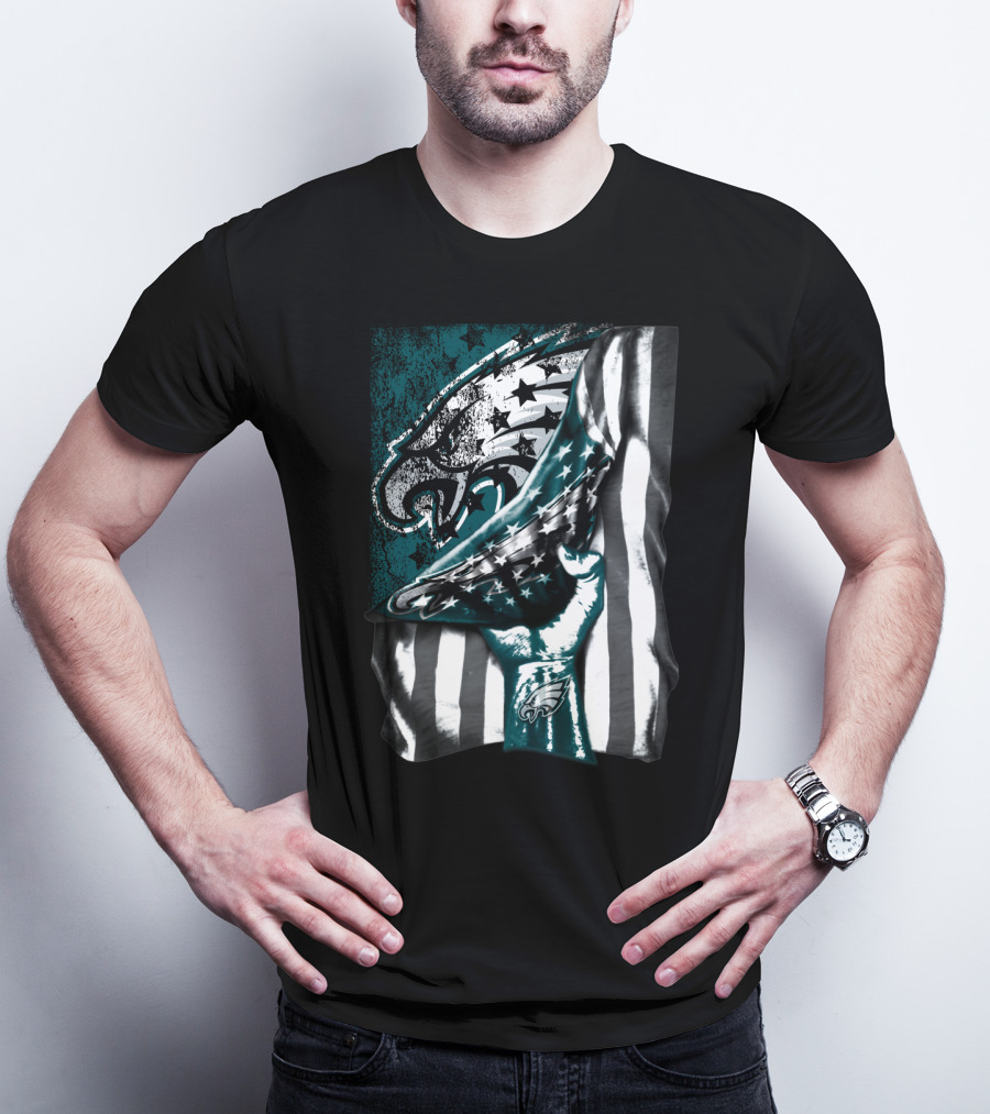 Philadelphia Eagles American Flag Hand Holding T-Shirt