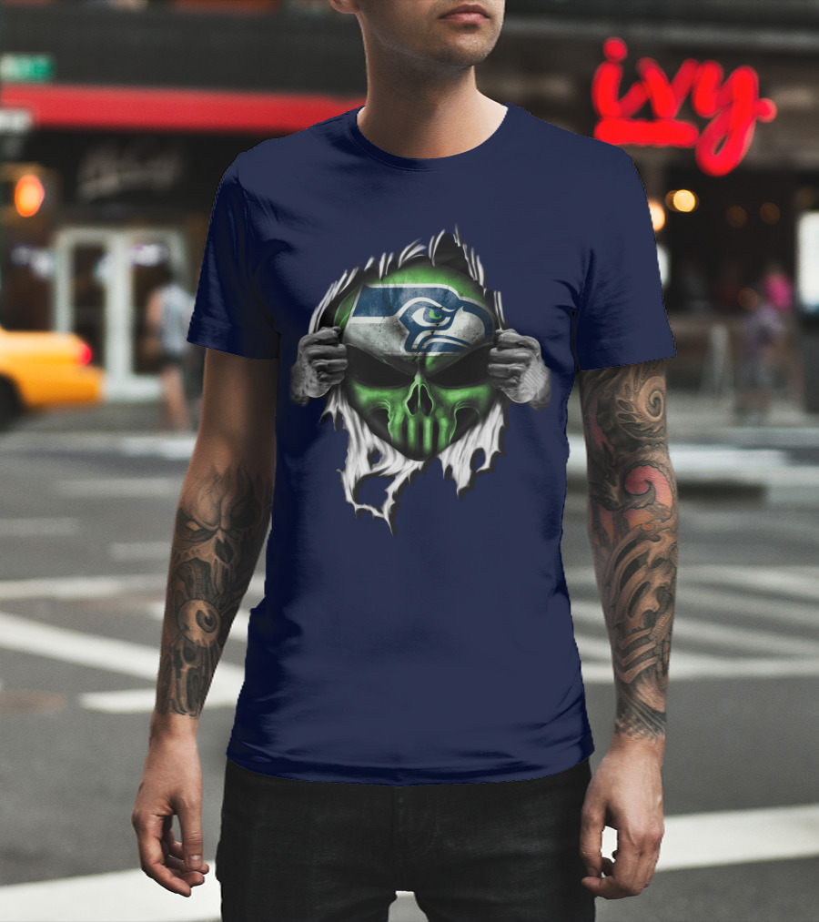Seattle Seahawks Skull Ripping T-Shirt