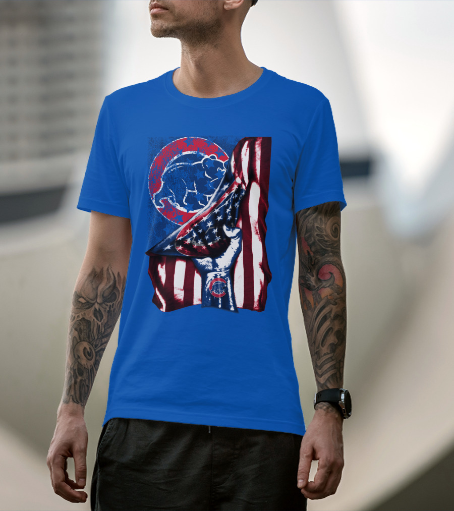 Chicago Cubs American Flag Bear Logo Fist T-Shirt