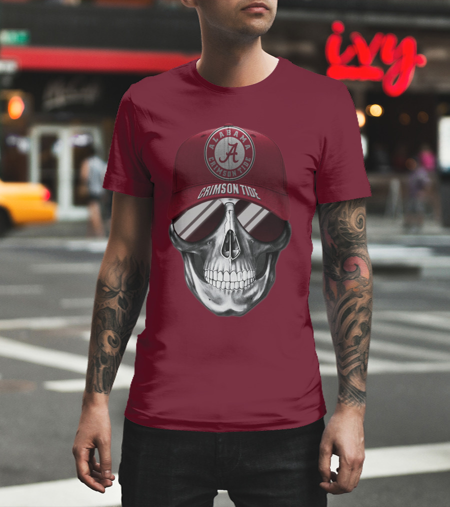 Alabama Crimson Tide Skull With Cap And Sunglasses T-Shirt