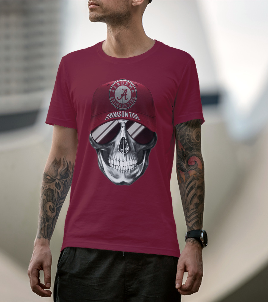 Alabama Crimson Tide Skull With Cap And Sunglasses T-Shirt
