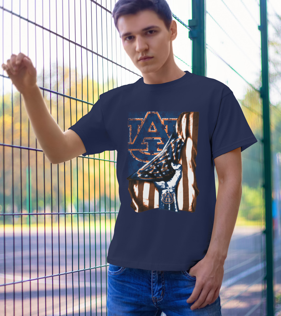 Auburn Tigers American Flag Hand Symbol With Au T-Shirt