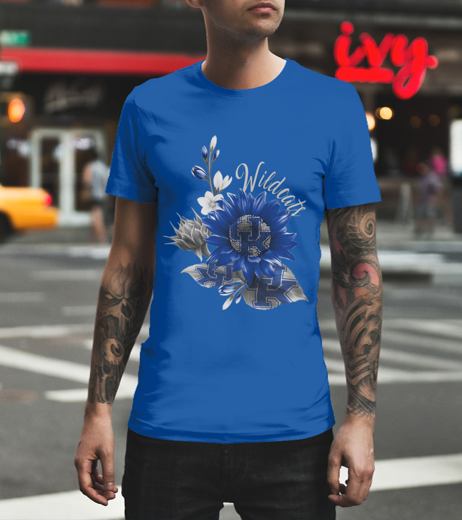 Wildcats Kentucky Blue Flowers K T-Shirt