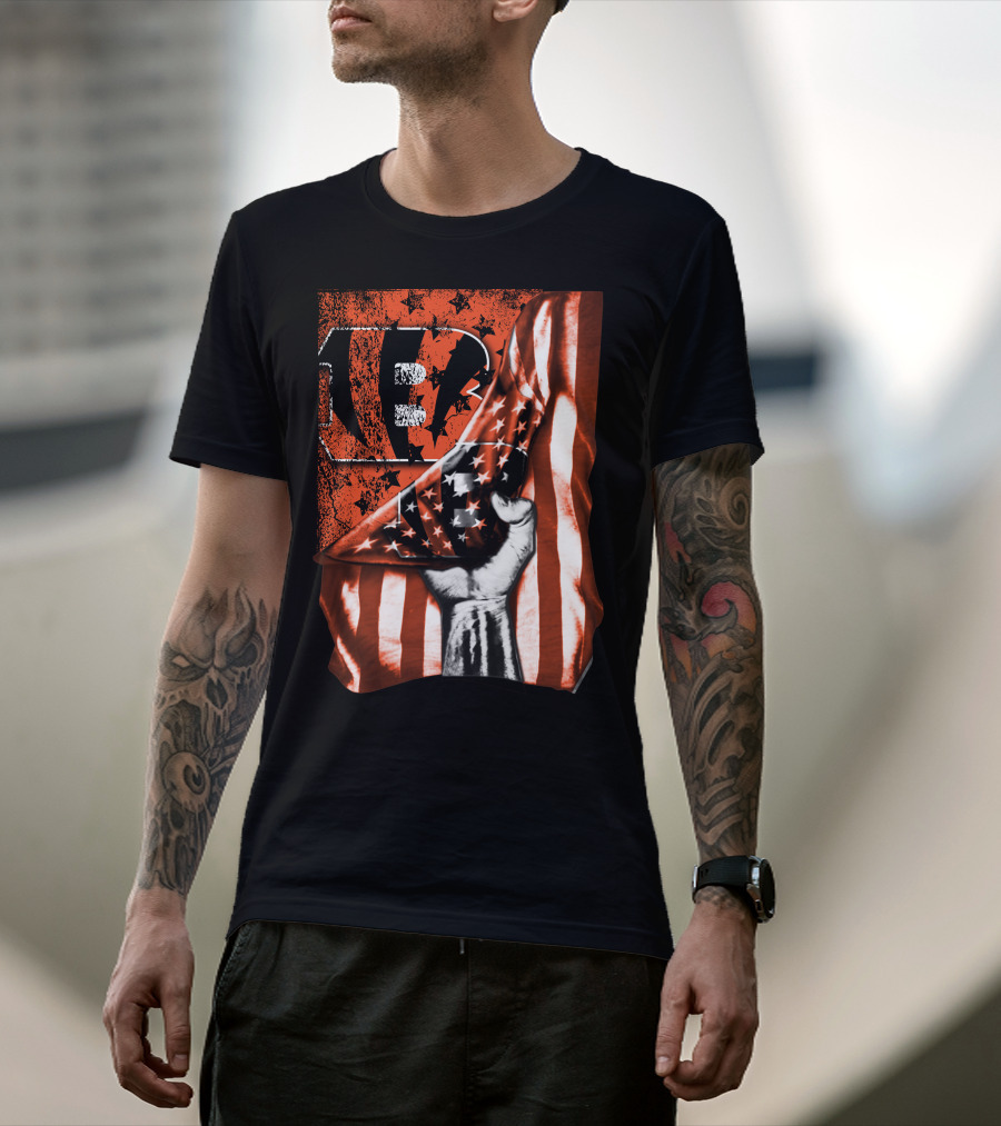Bengals Logo Stars And Stripes Grunge Flag Cincinnati Bengals T-Shirt