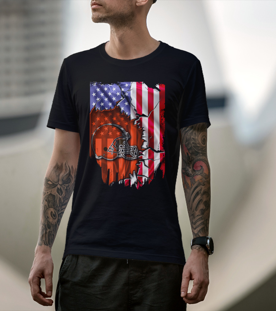 American Flag Cleveland Browns Helmet Stars And Stripes T-Shirt