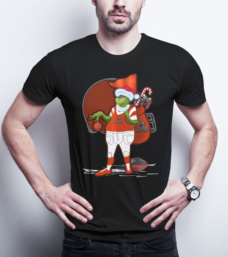 Grinchxmas Cleveland Browns Festive Football Santa With Helmet And Candy Cane T-Shirt