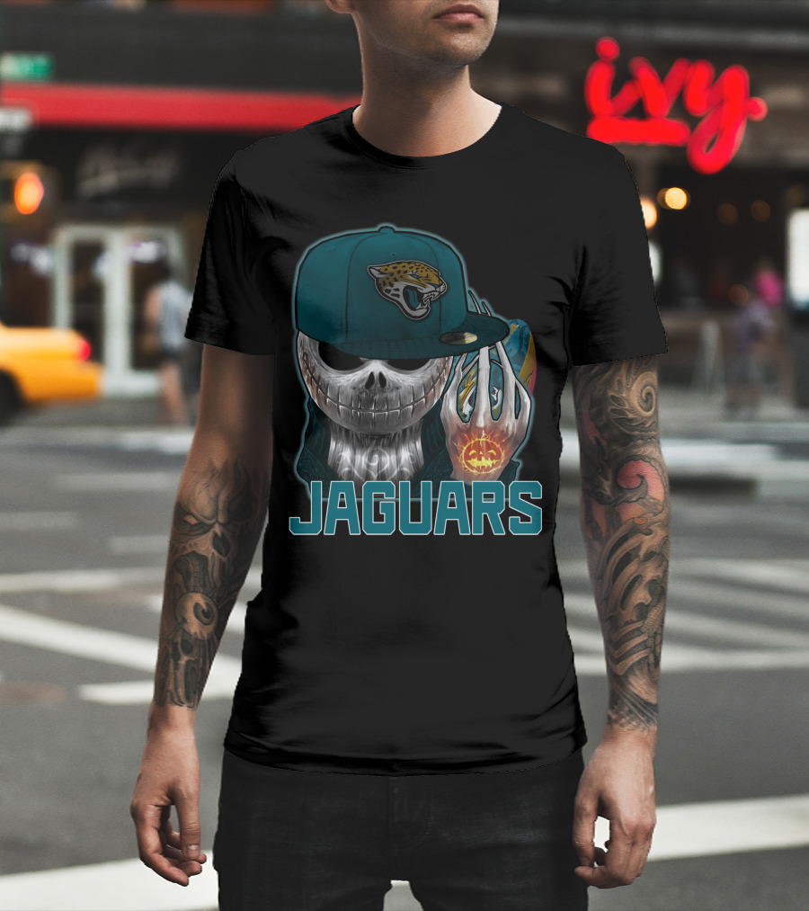 Jackskull Jaguars Halloween Skull Holding Pumpkin With Jaguars Logo Hat T-Shirt