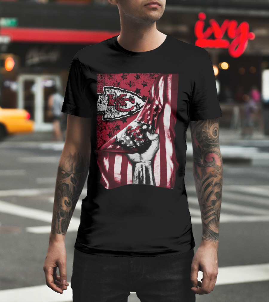 Kansas City Chiefs Flag And Stars Design With Fist T-Shirt