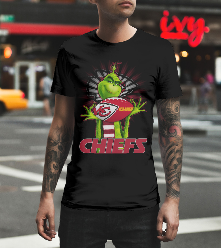 Grinch Kansas City Chiefs Football Mashup T-Shirt