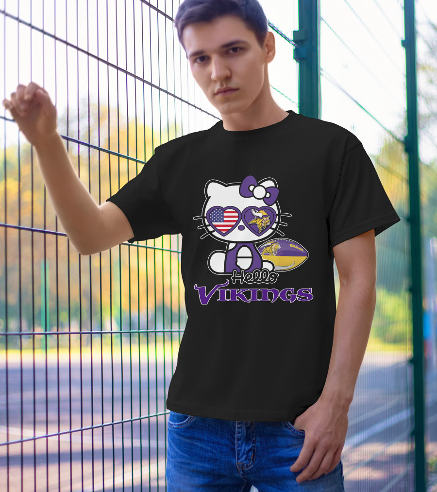 Hello Kitty Minnesota Vikings Football Fan T-Shirt
