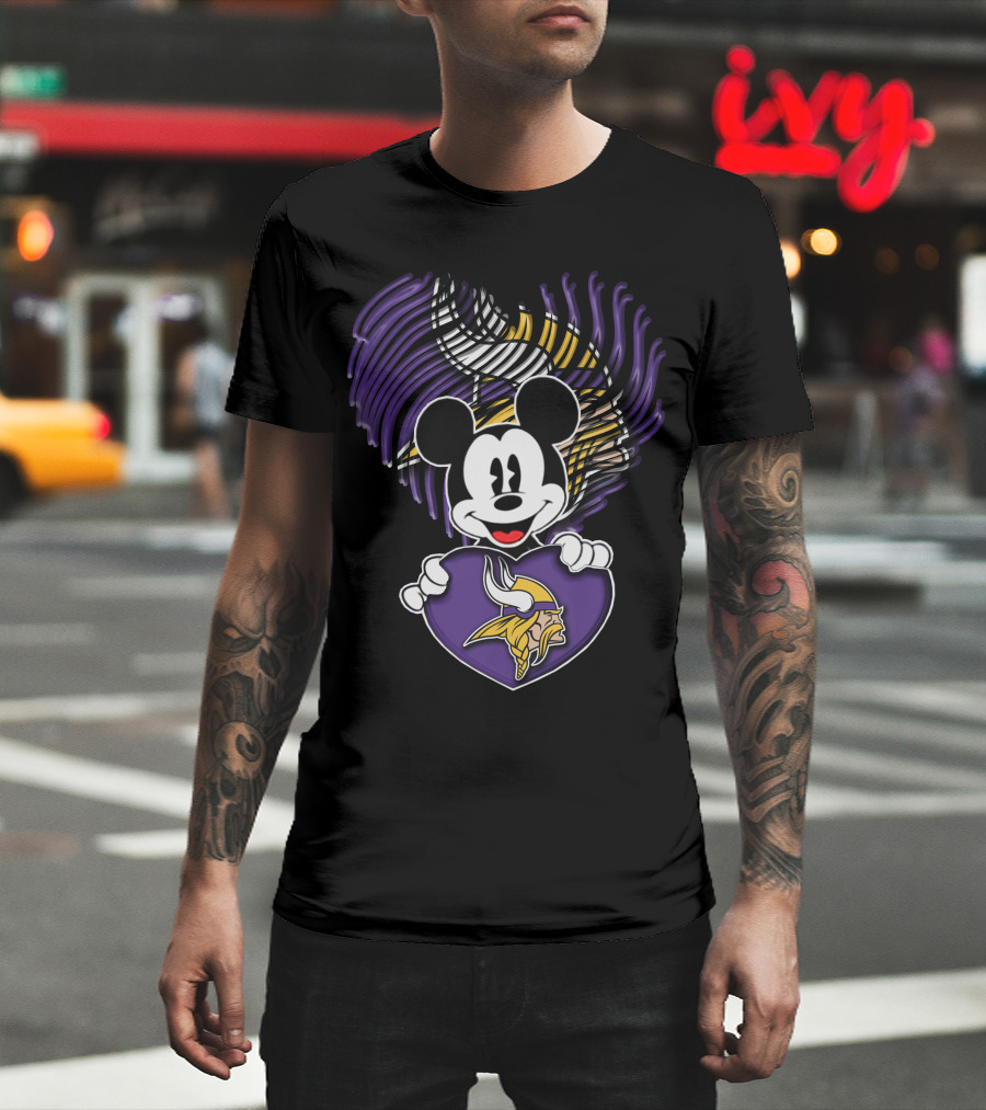 Minnesota Vikings Mickey Heart T-Shirt