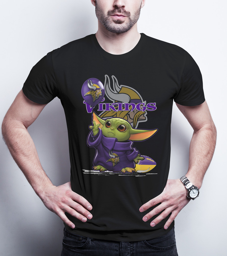Yoda Holding Minnesota Vikings Football Helmet With Team T-Shirt