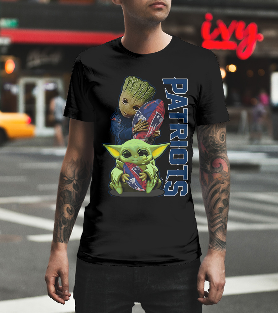 Grzd New England Patriots Baby Yoda And Groot Football Combo T-Shirt