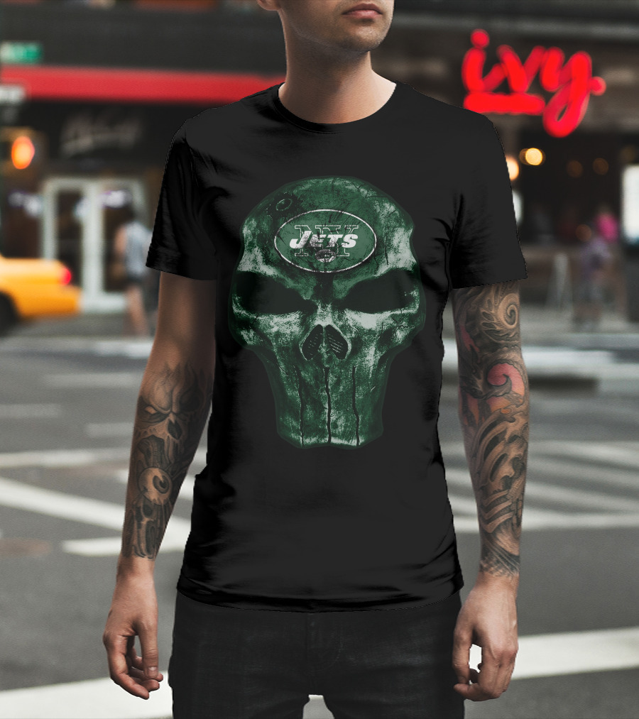 Skull V4 New York Jets Football Emblem T-Shirt