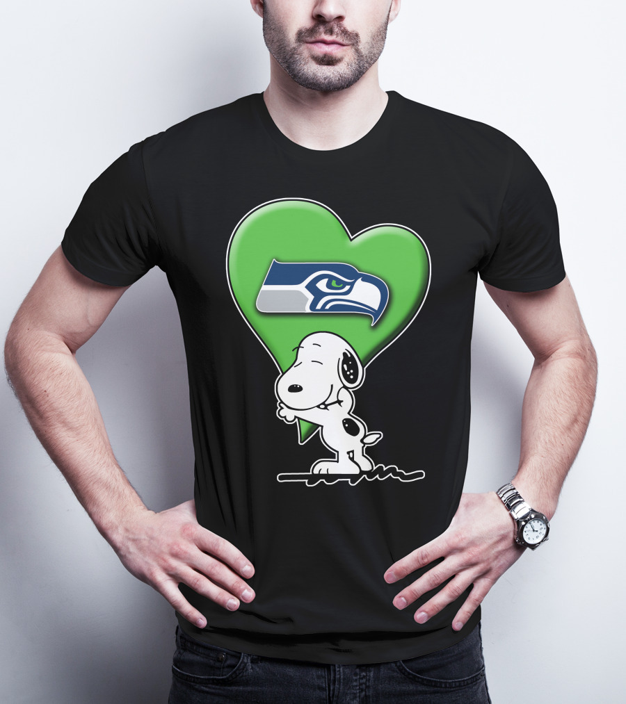 Snoopy Heart Seattle Seahawks Fan T-Shirt