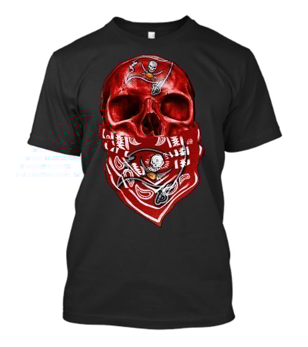 Skull V5 Tampa Bay Buccaneers Bandana Pirate Flag T-Shirt
