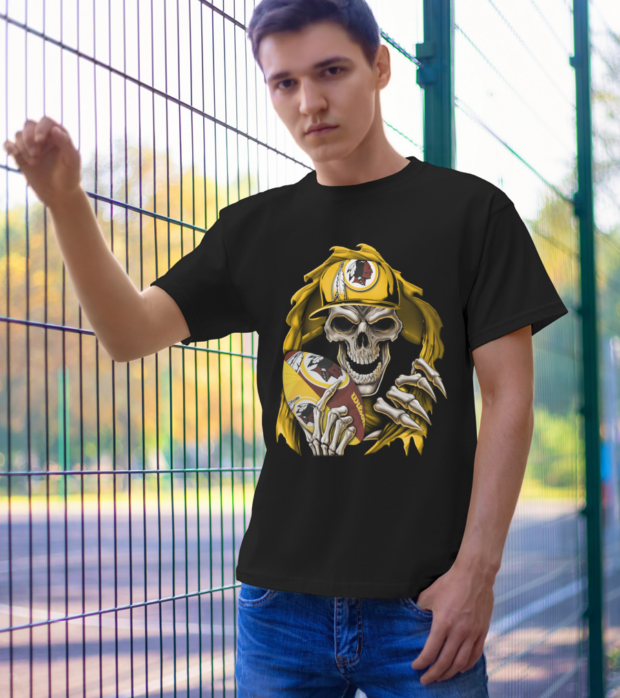 Skullbong Washington Redskins Skeleton Holding Football With Logo And Yellow Cap T-Shirt